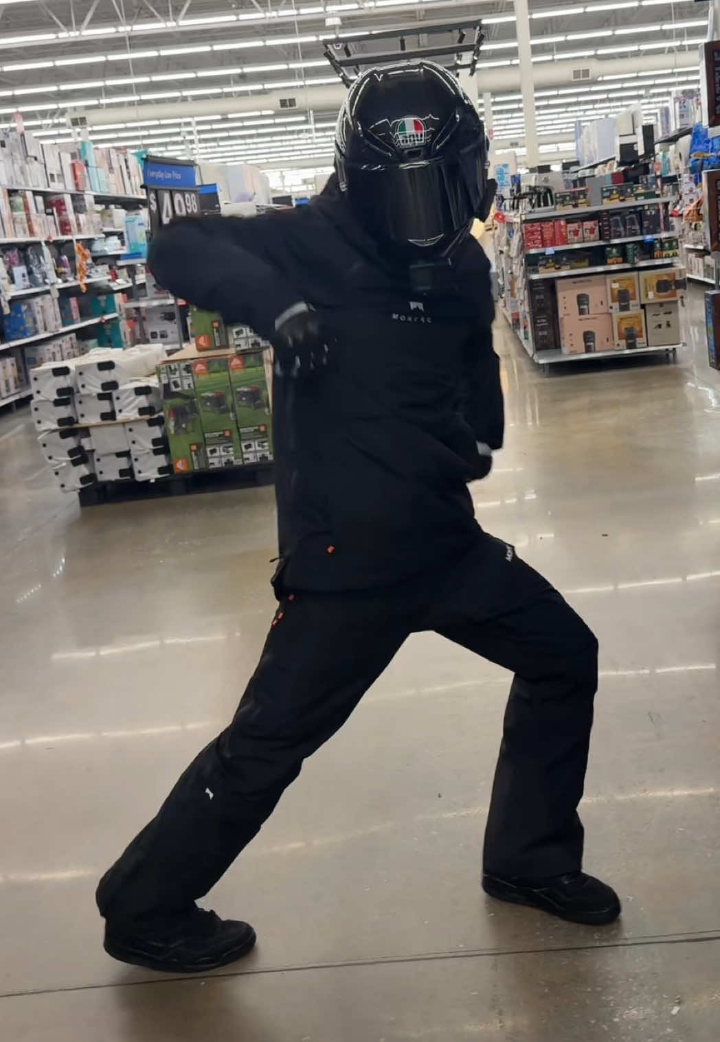 Skiguy who? #fyp #trending #skiguy | DancingMoto (@dancingmoto)