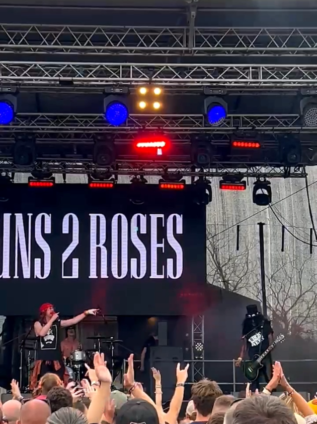 GUNS 2 ROSES - OFFICIAL TikTok (@guns2rosesofficial) - Urlebird