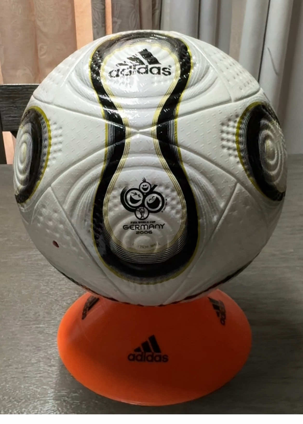 Unreleased Adidas Teamgeist 2025 ⚽️ | Leo ⚽️🦖 (@leothecollector)