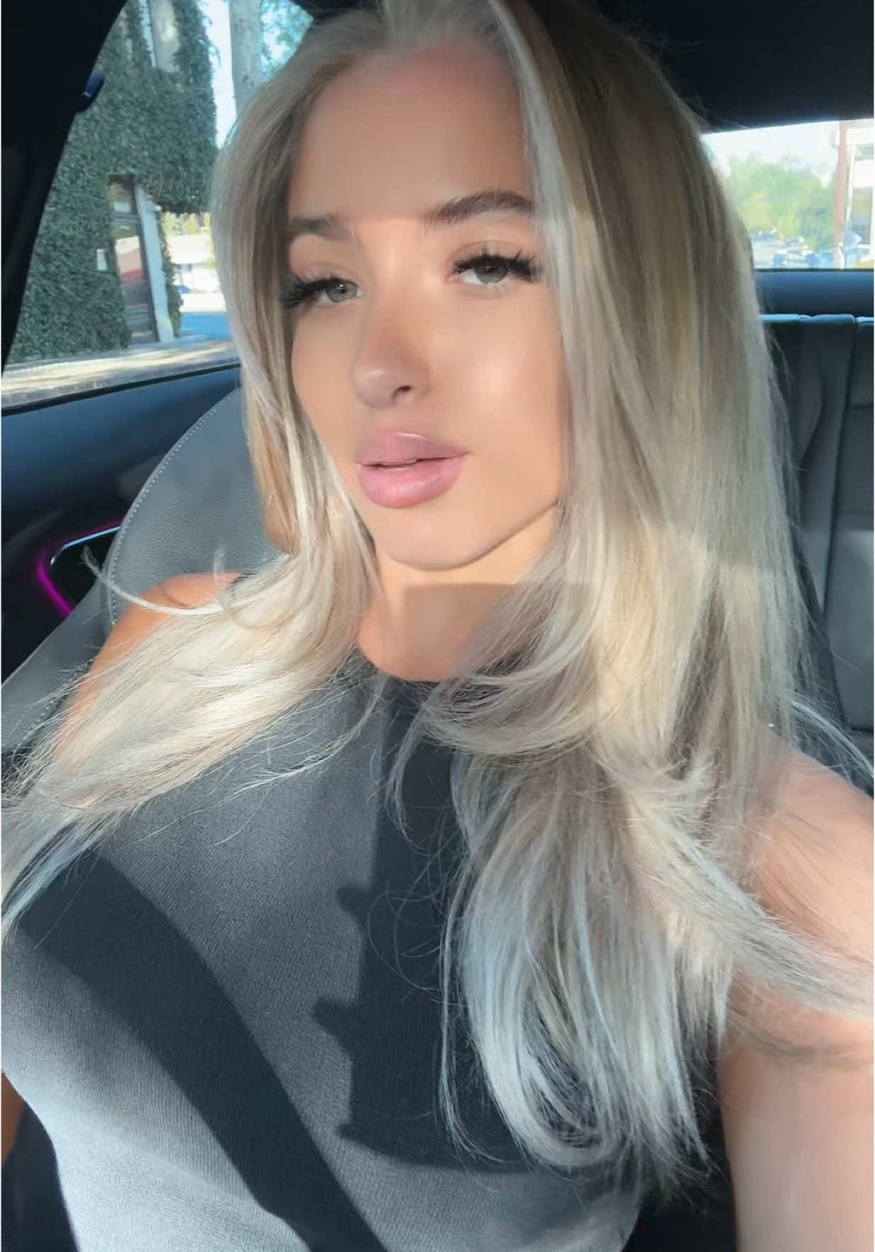 maya_danielle_frank (@maya_danielle_frank) - Urlebird