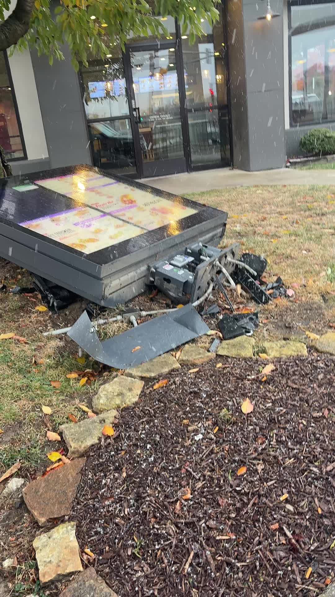 ERICA SINCLAIR IN STRANGER THINGS 5 | 2000squeef (@2000squeef_)