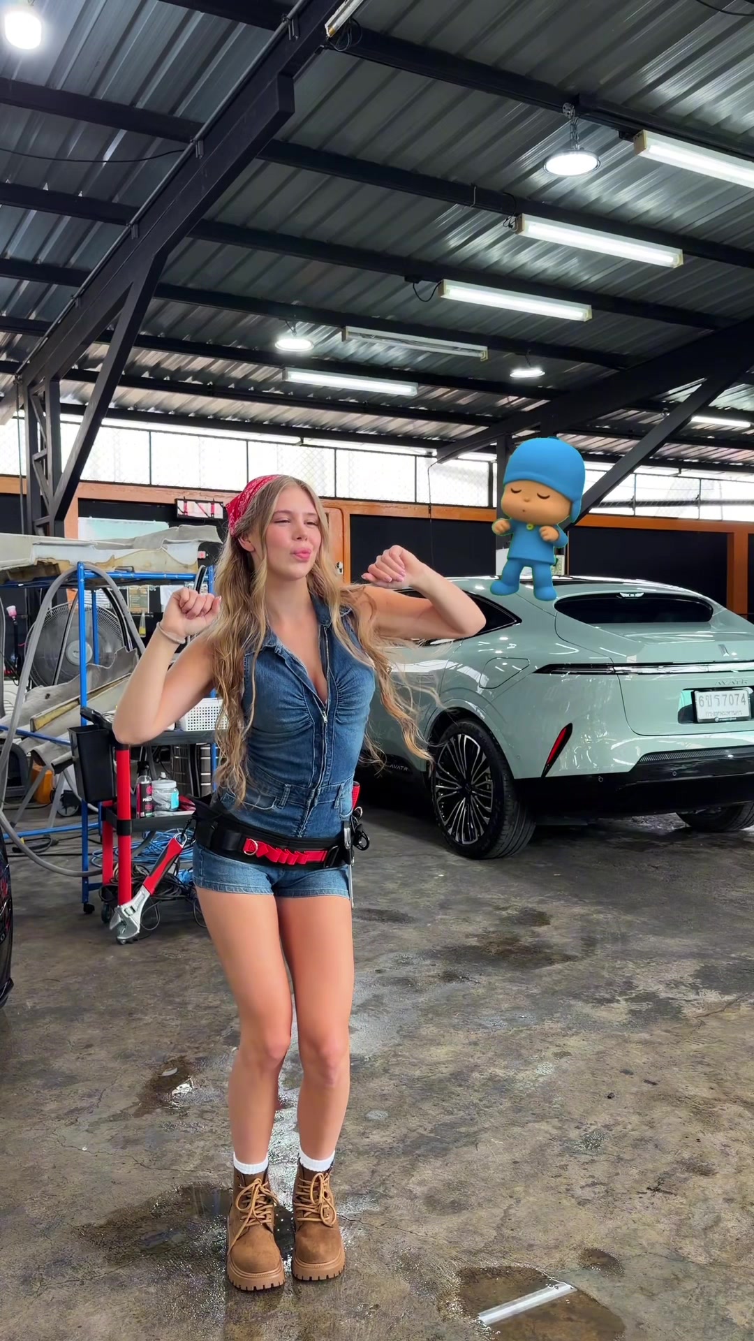 DASHA ANGEL (@angeldasha) - Urlebird