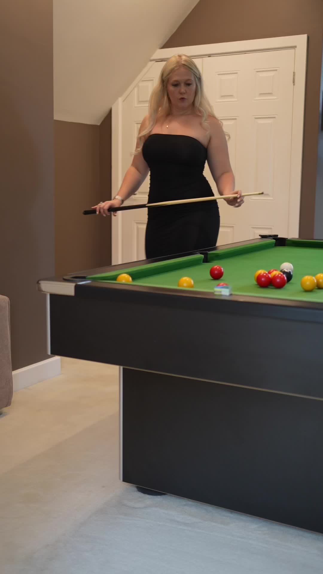 Sammy Thighs (@sammythighsx) - Urlebird