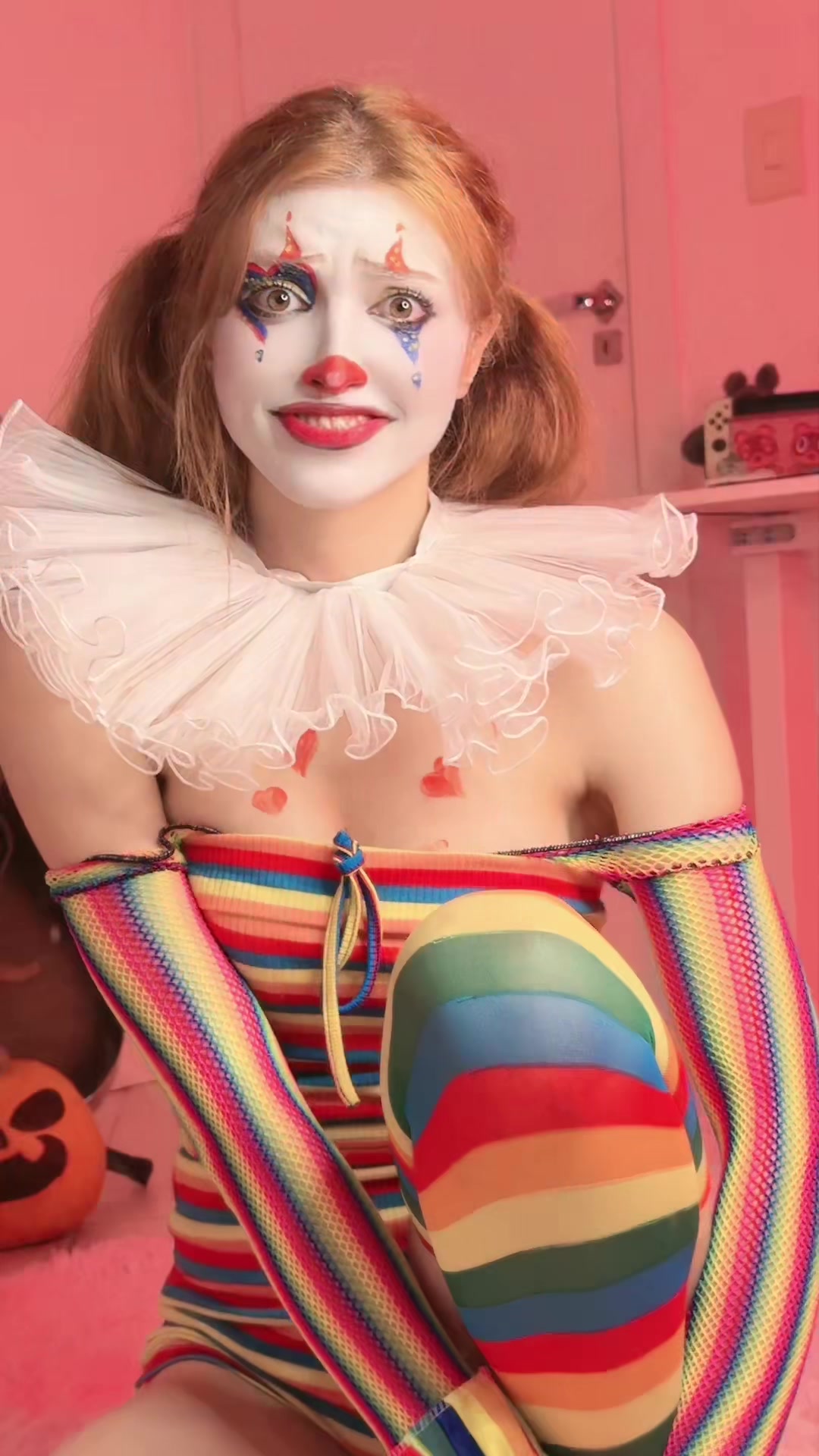 Elowen (@elowen.fawn) - Urlebird