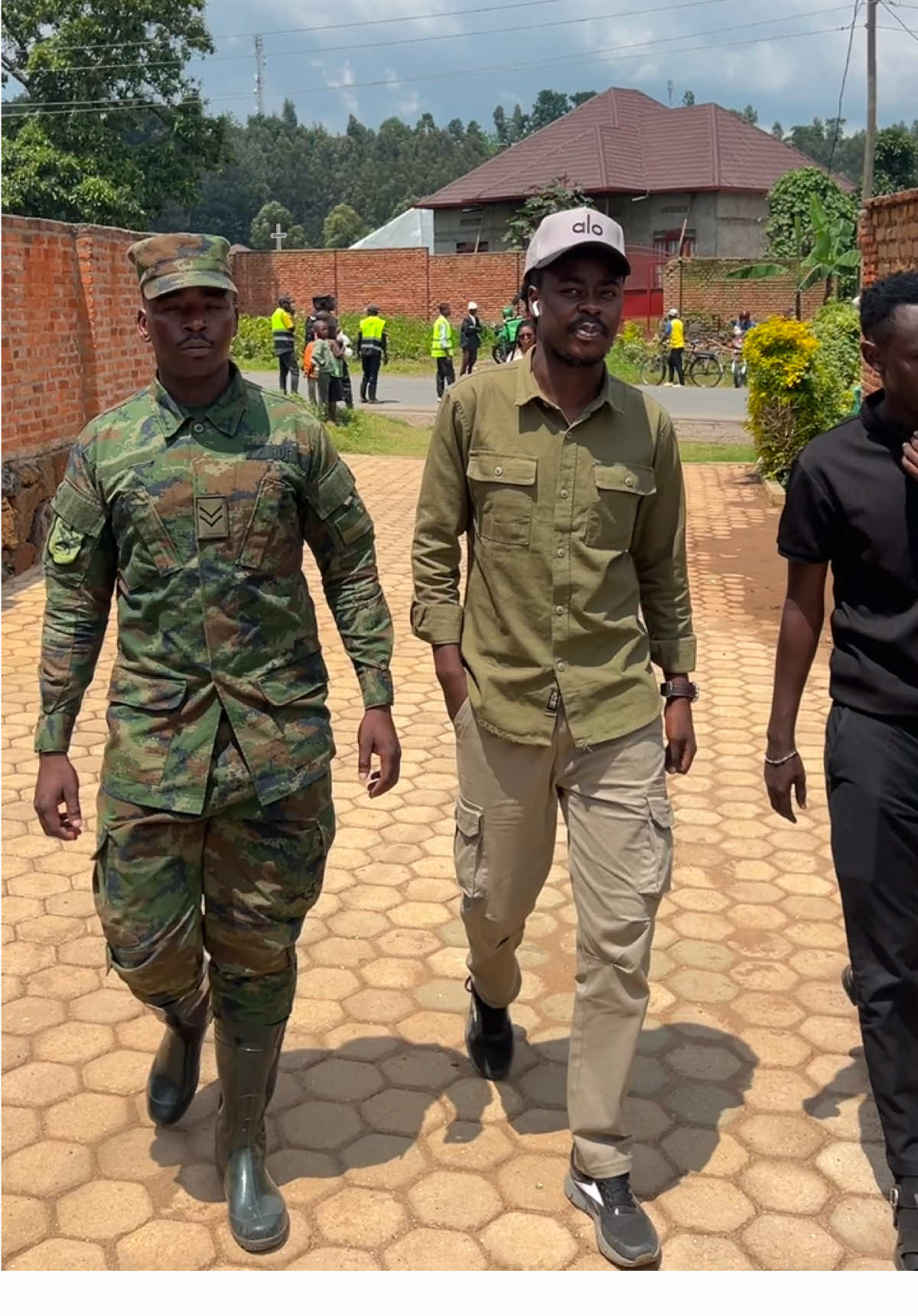 INKOTANYI NUBUZIMA🫡♥️ THANK YOU RWANDA | Regis Skits (@regis_skits)