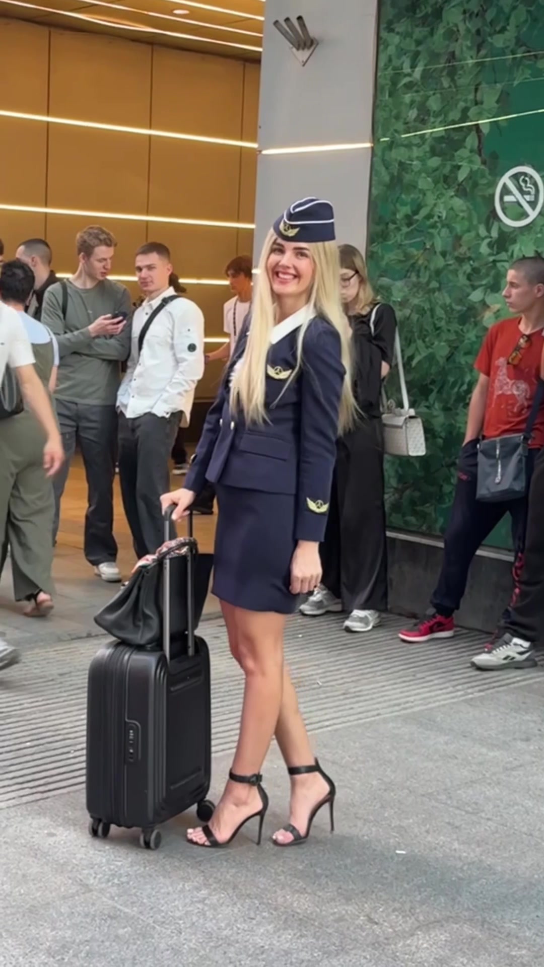 aria_in_sky (@aria_in_sky) - Urlebird