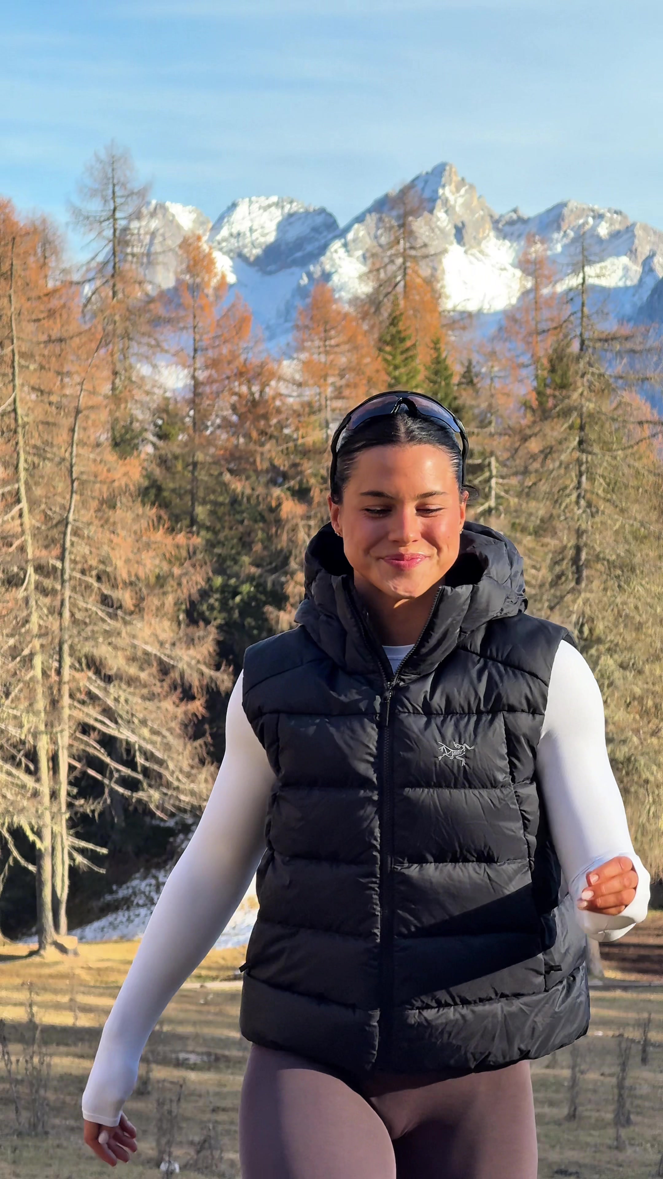 Desi Johnson (@desijohnsonn) - Urlebird