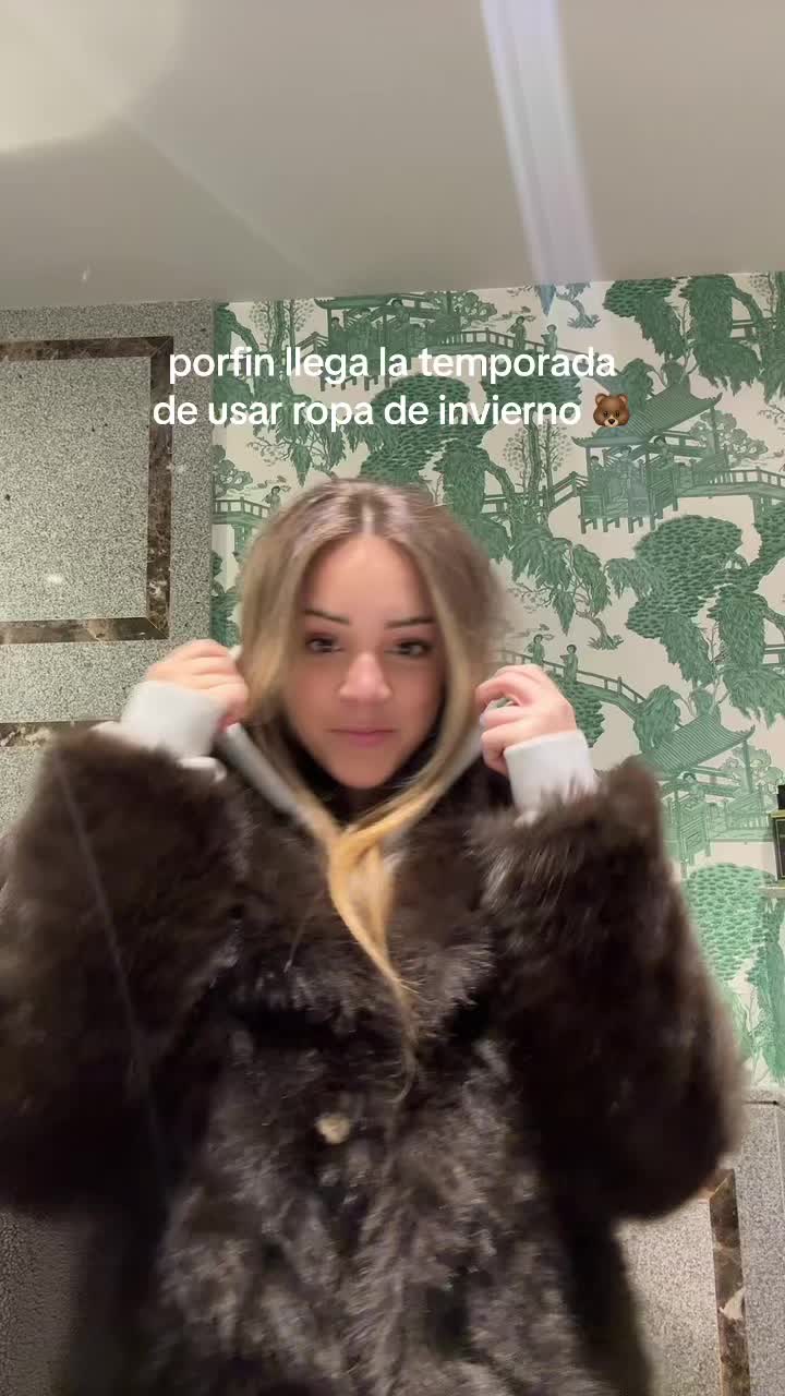 anitarqp (@anitarqp) - Urlebird