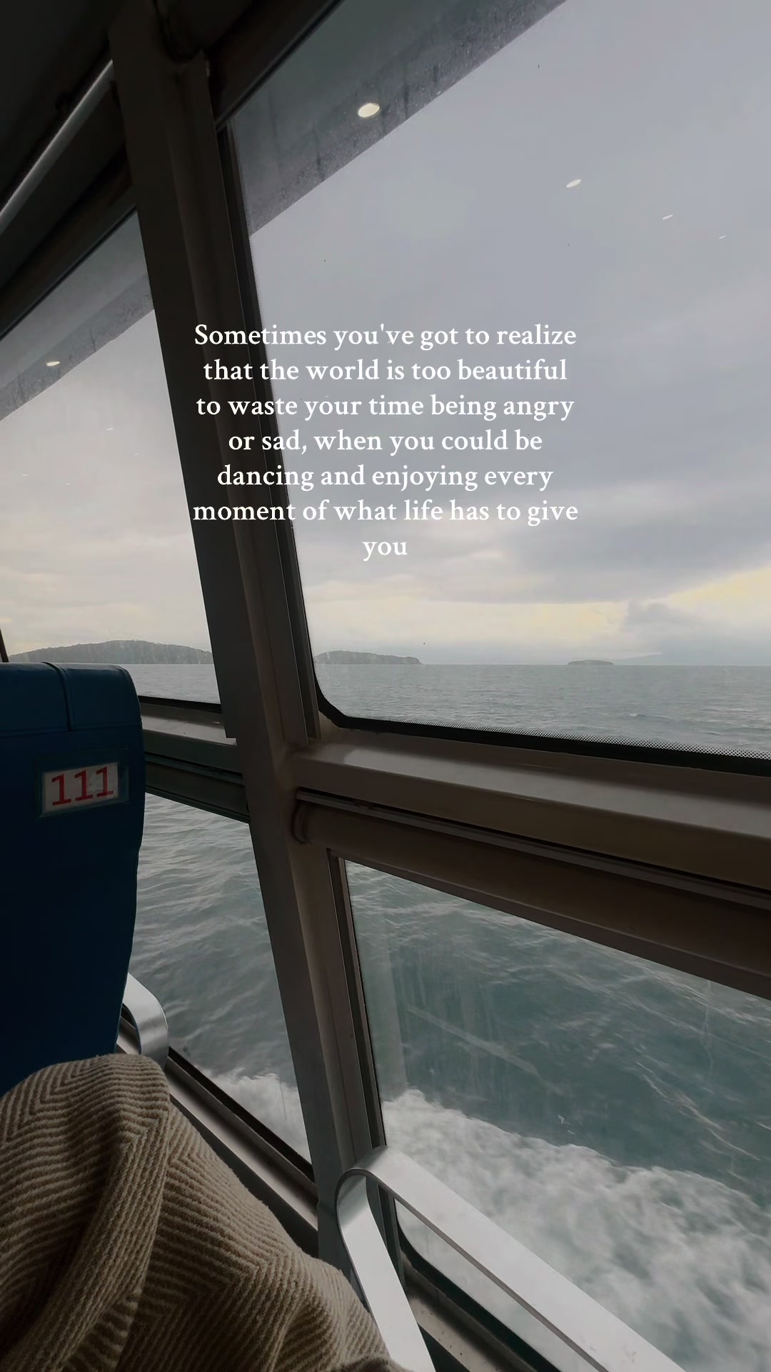 nicolelabarette (@nicole_labarette) - Urlebird