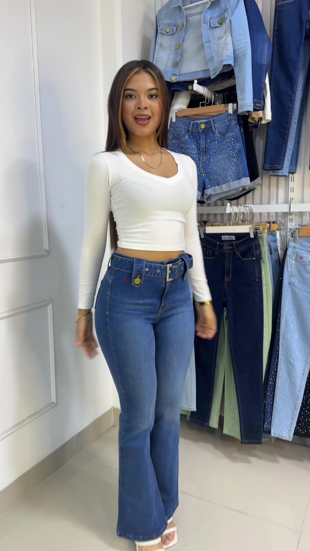 Disponible talla 28 30 32 🛍️ envíos | KALESSY JEANS (@kalessyjeans)