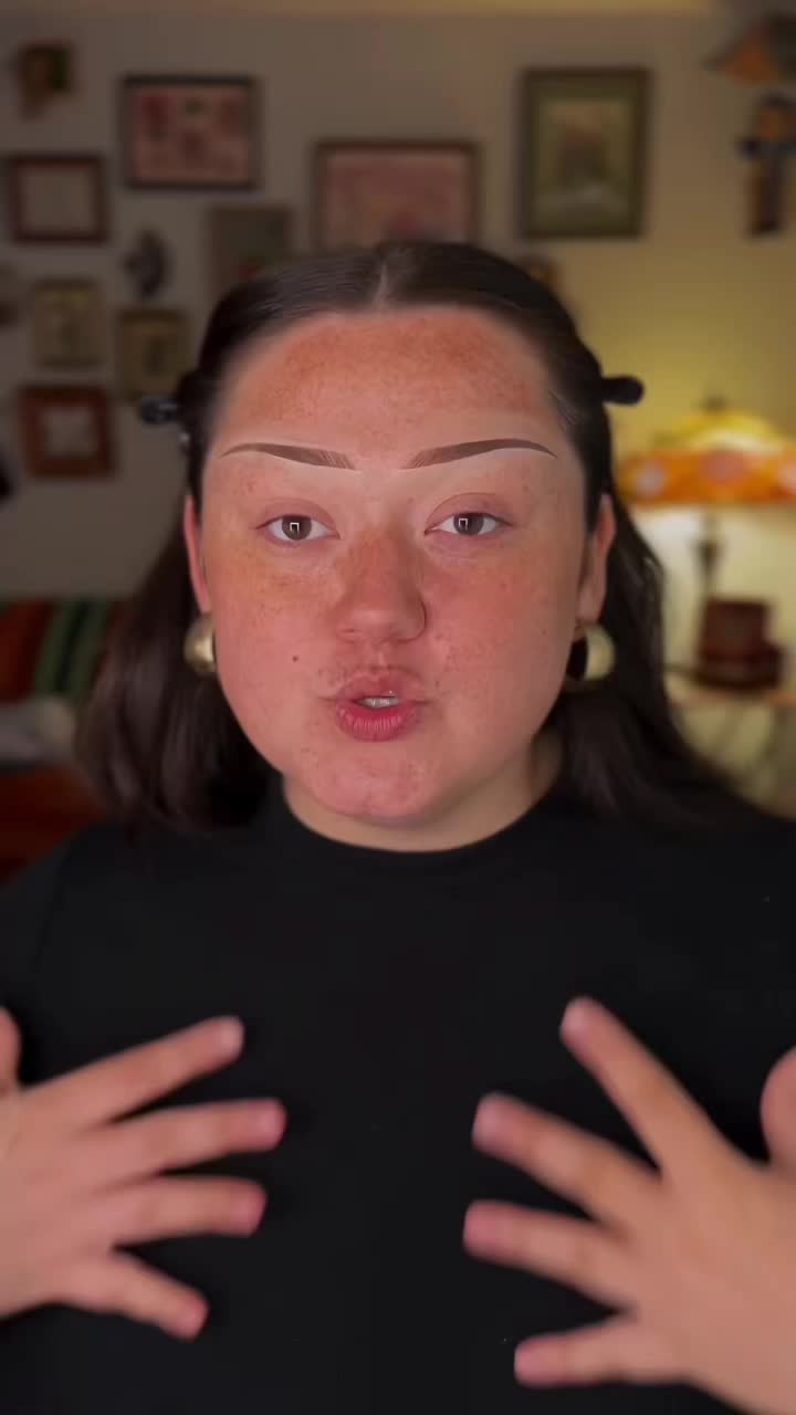 Lexi Lawson (@gassylexilawson) - Urlebird