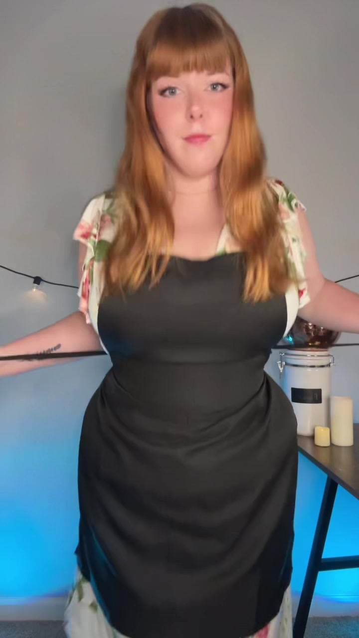Charley Moo but ASMR (@charleymooasmr) - Urlebird
