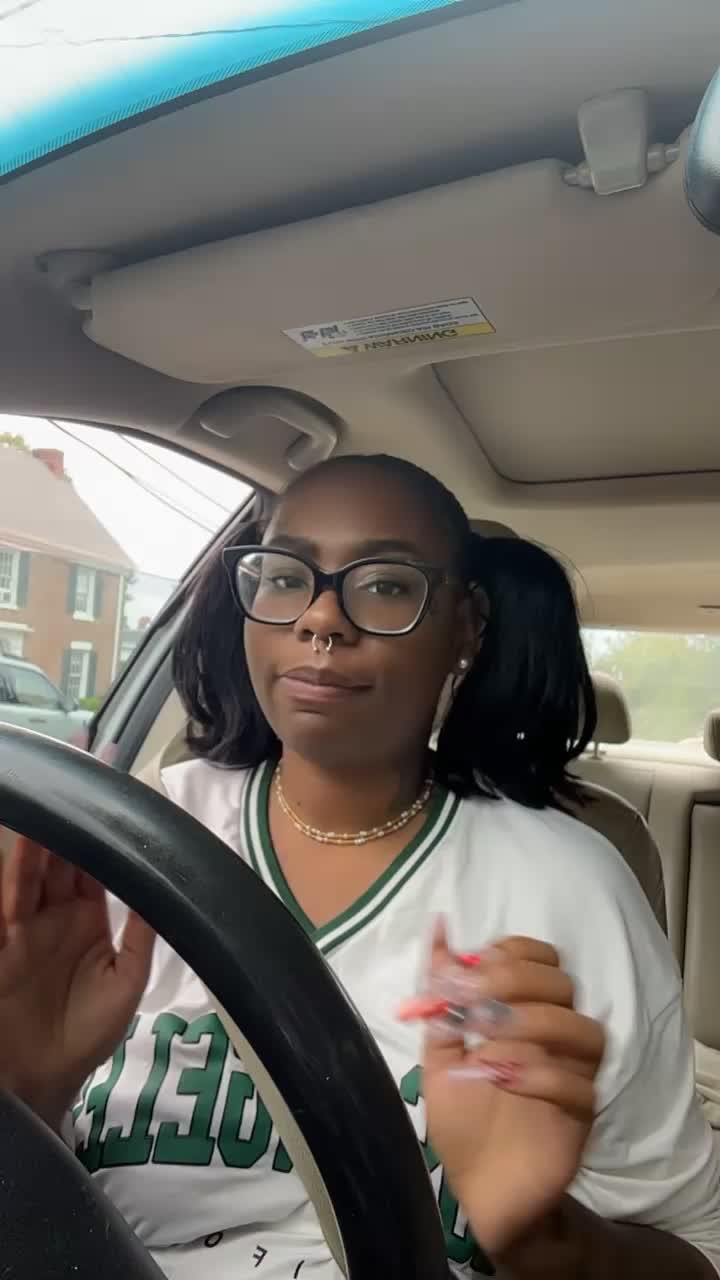 Shawnna Jonnell (@shawnnajonnell) - Urlebird