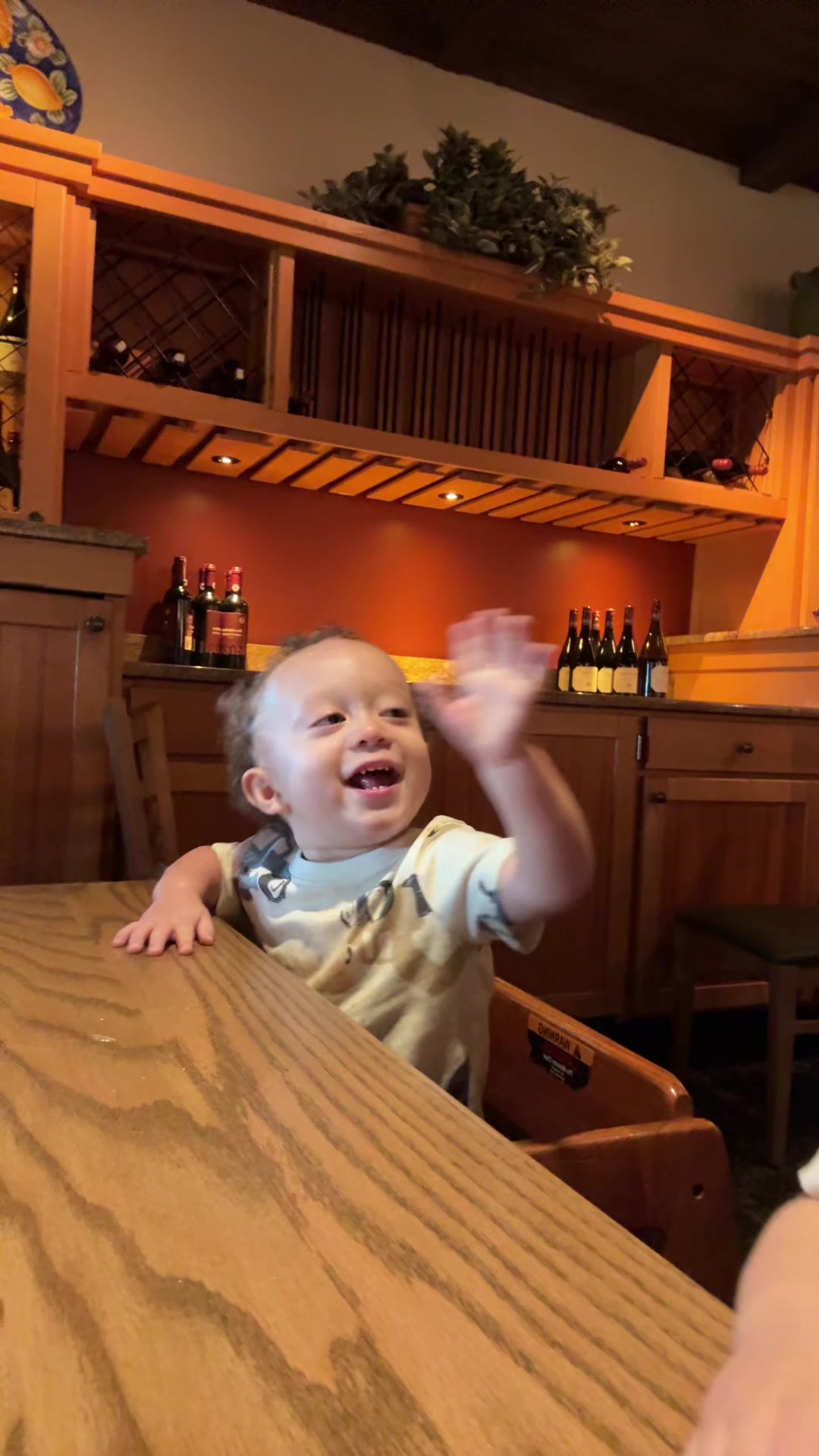 Jsjs | enana (@alemv49)