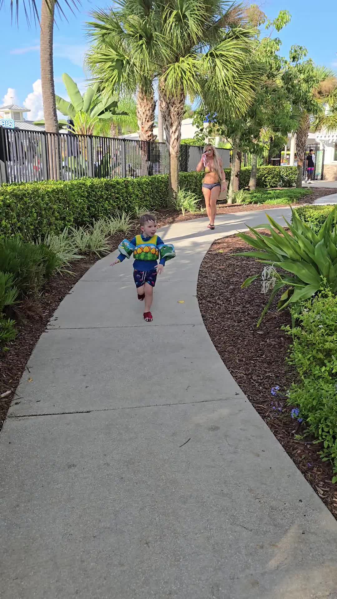 Kat pesch (@katpesch2) - Urlebird