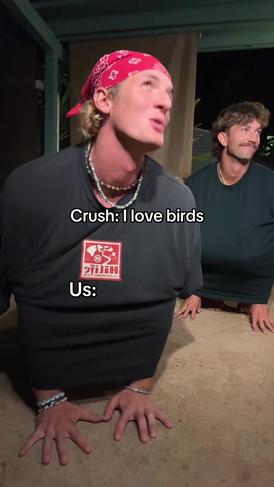 Bodybuilder flexing his big muscles in | Hunk Dump (@hunk.dump)