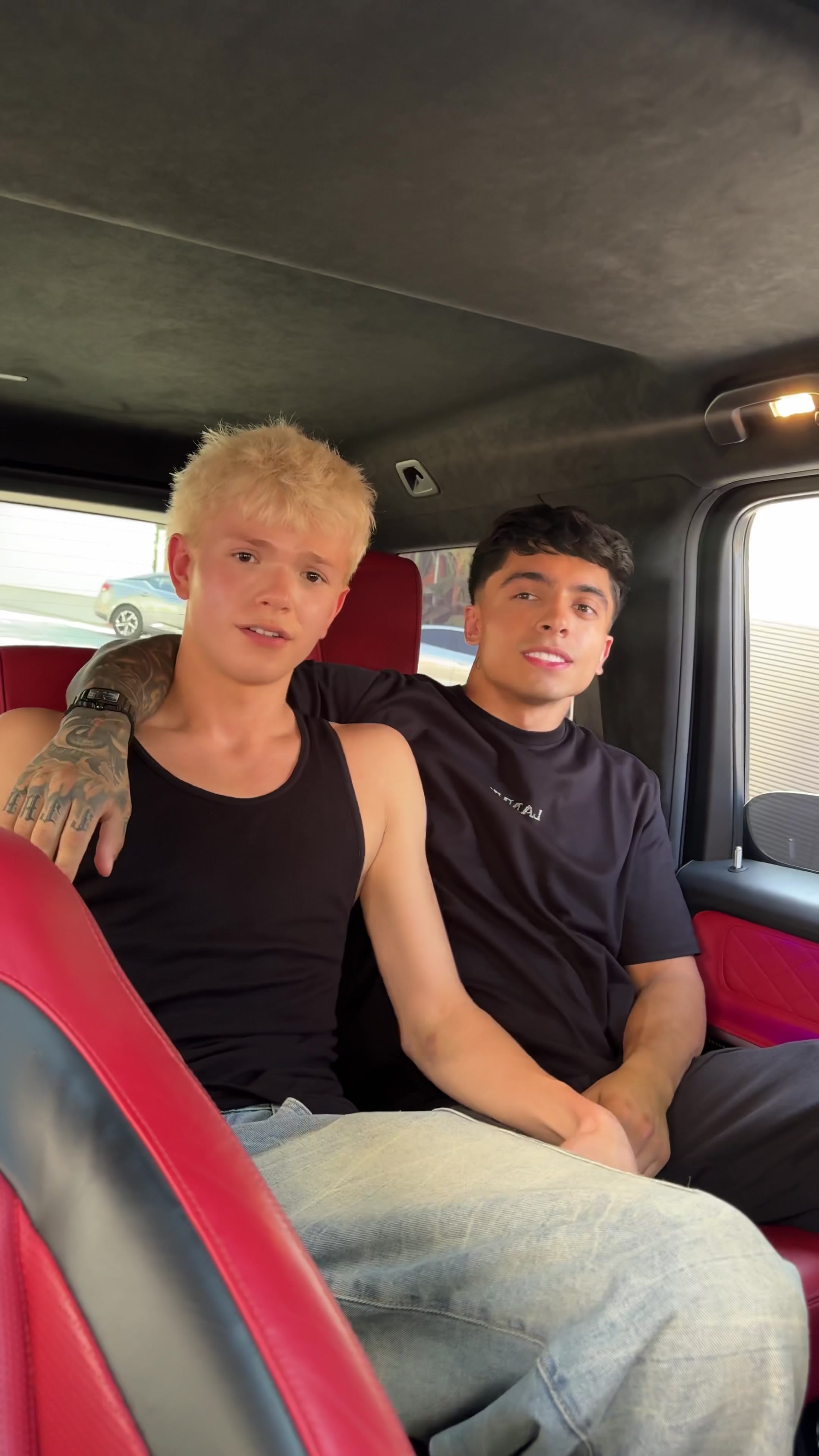 Malik (@itsmalikross) - Urlebird