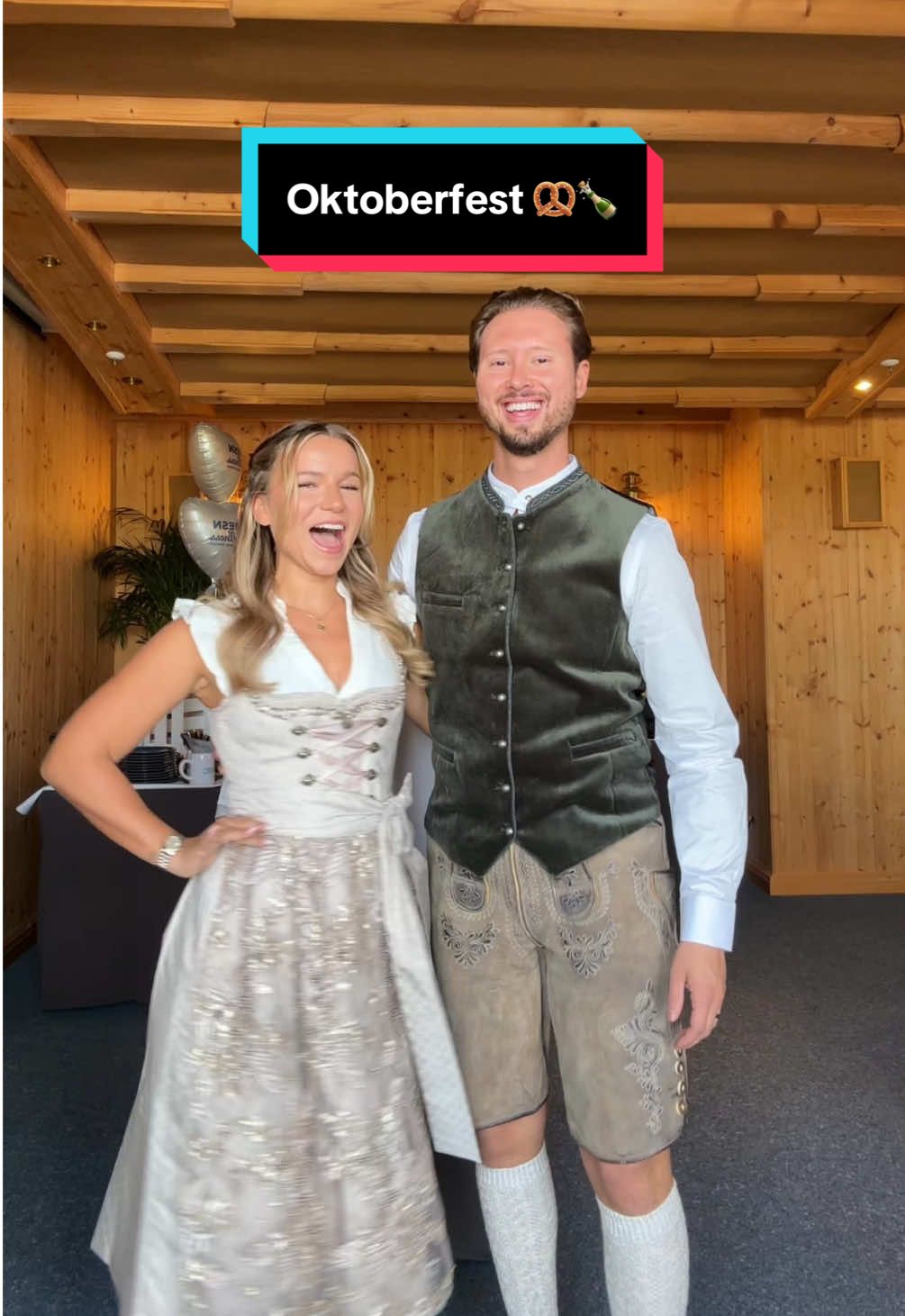 alinaxloves (@alinaxloves) - Urlebird