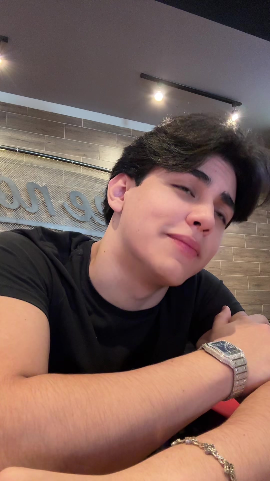 Cepilin 🖤 & Give me ideas for clown | Elowen (@elowen.fawn)