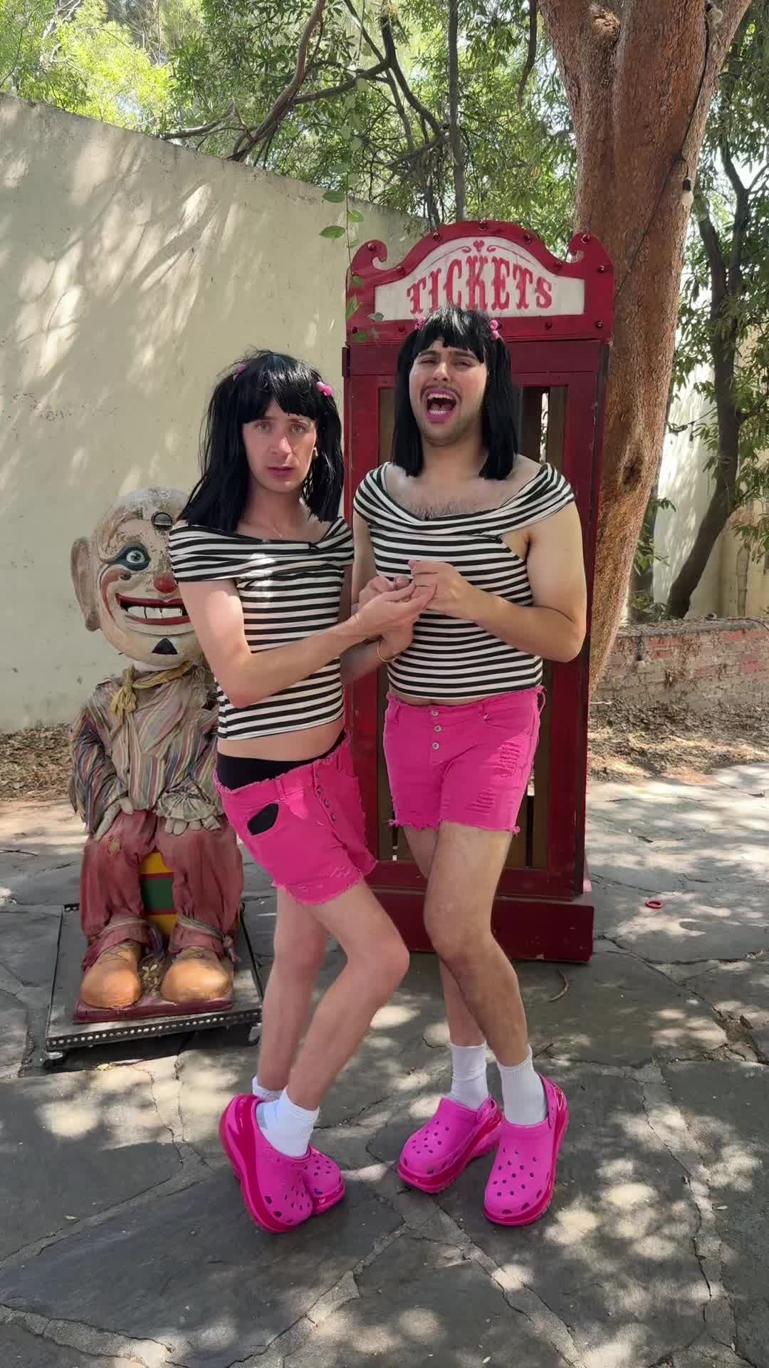 StinkyAsher (@stinkyasher) - Urlebird