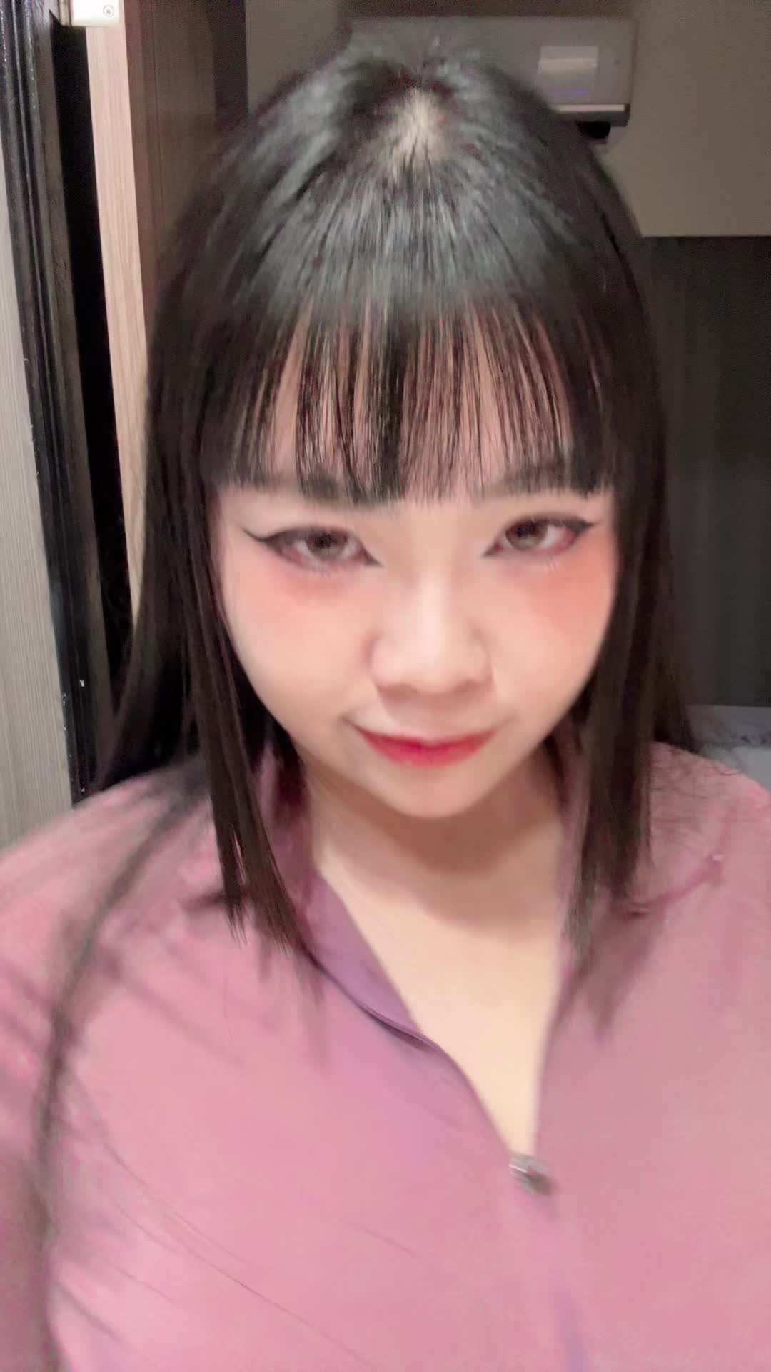 咪咪寶 (@mimaroom) - Urlebird