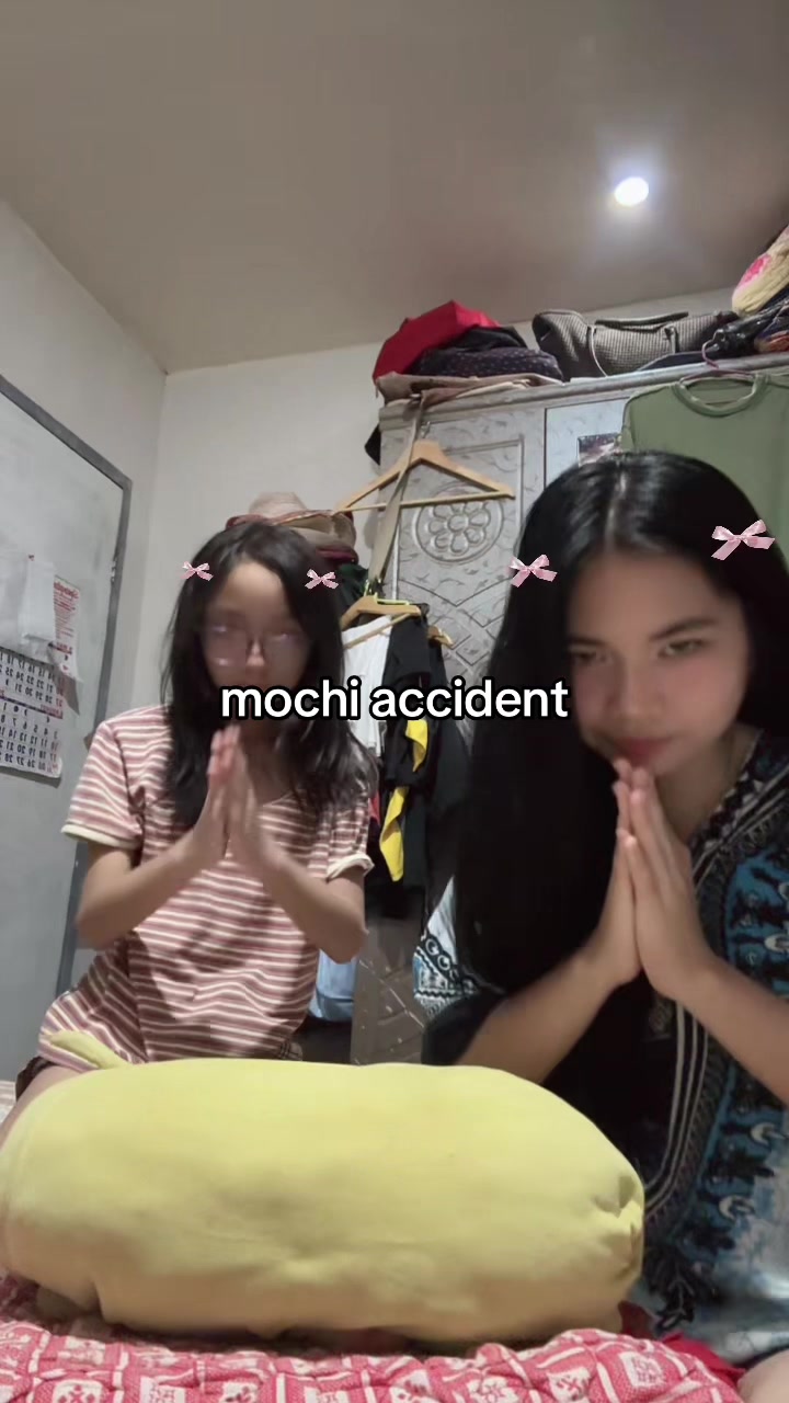 Mochi incident #mochiincident | havenmewomeow (@hxves._)