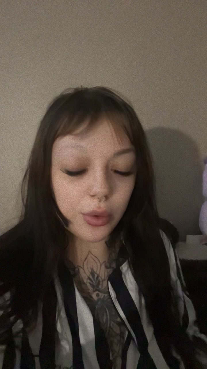 🌸 Ayanoo 🌸 (@chihiro_ayano) - Urlebird