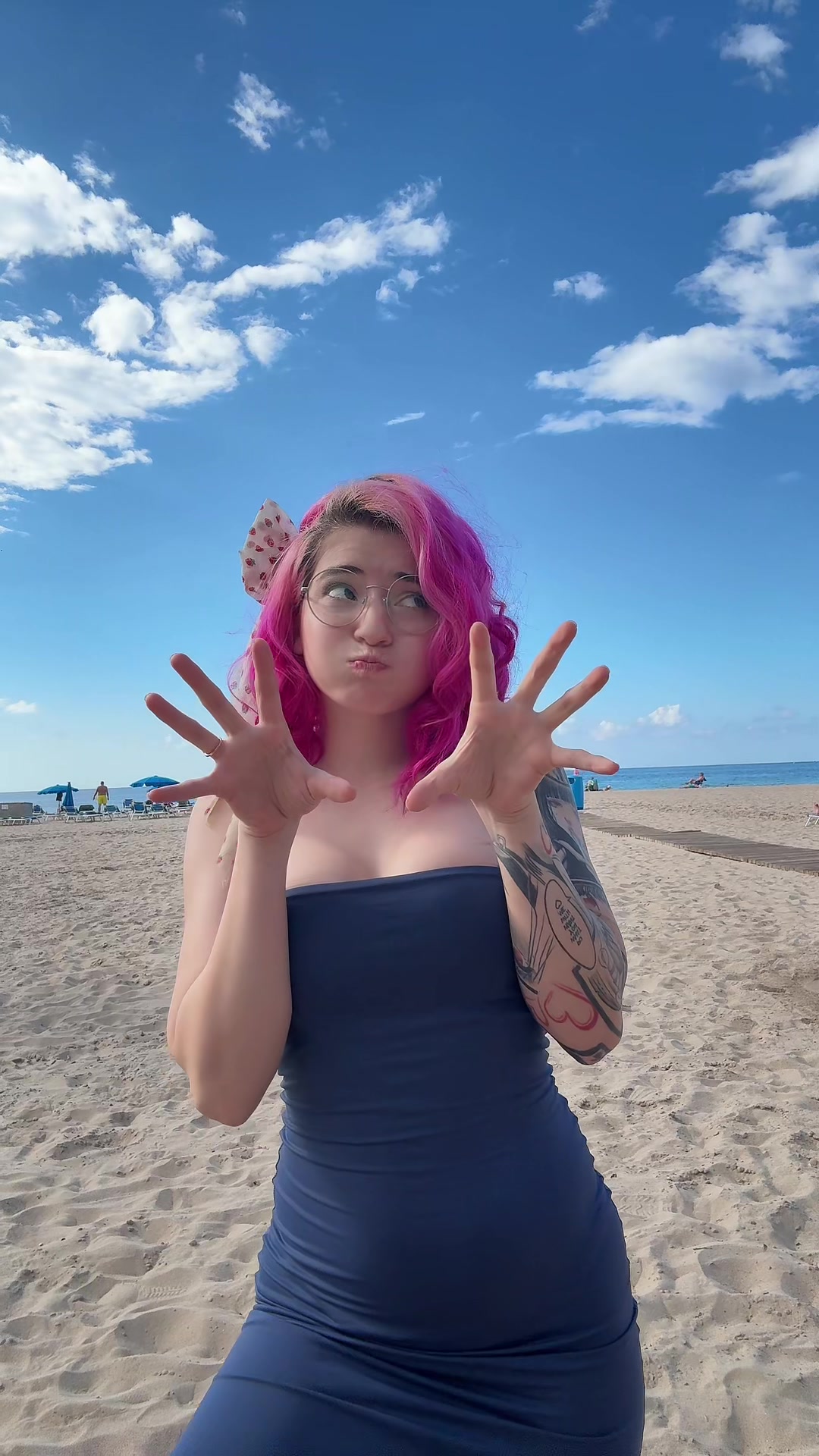 Emma Fiore (@emmafiore10) - Urlebird