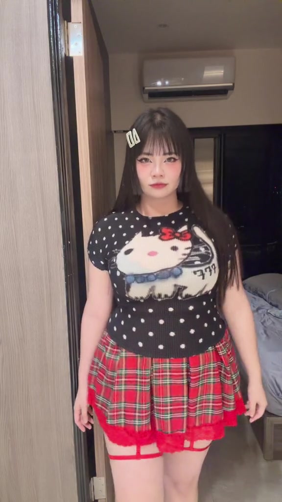 咪咪寶 (@mimaroom) - Urlebird