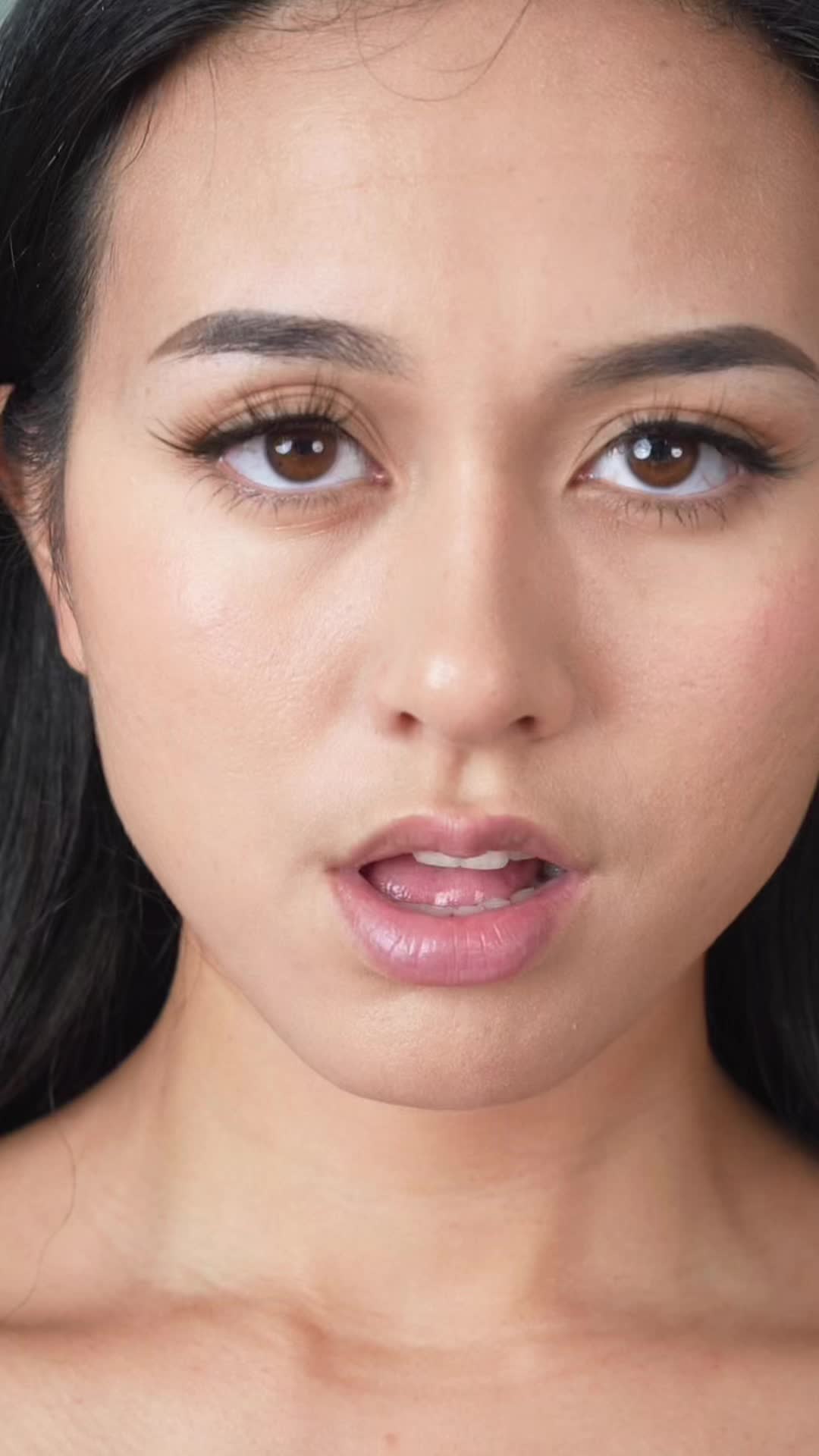 Miso Lexi (@miso_lexi) - Urlebird