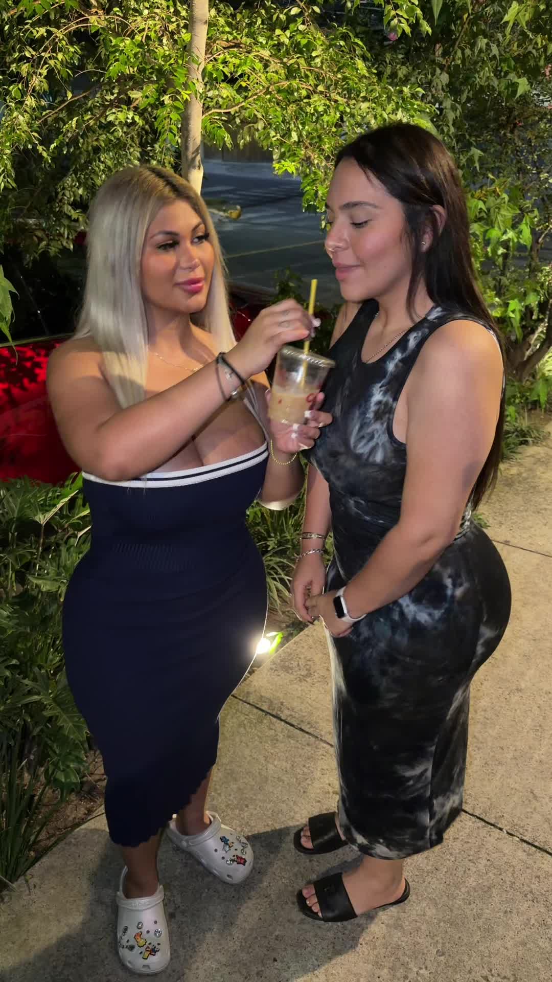 Alya S (@alyasanchez_) - Urlebird