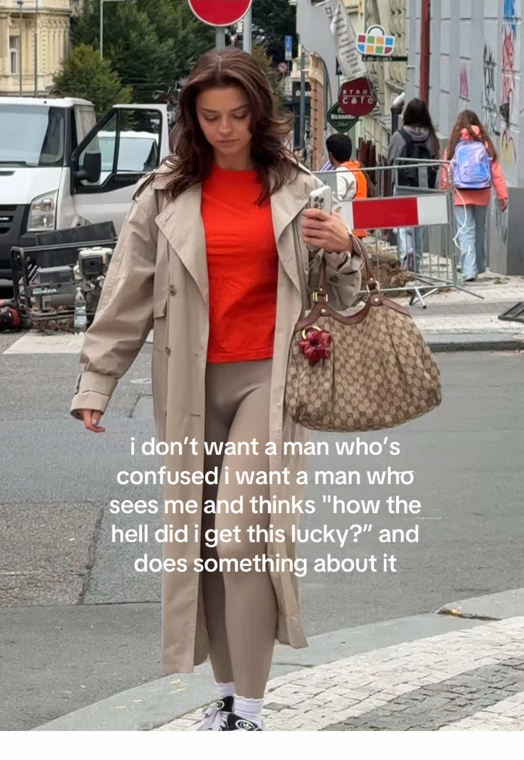 Emma Lex (@emmatsgirl) - Urlebird