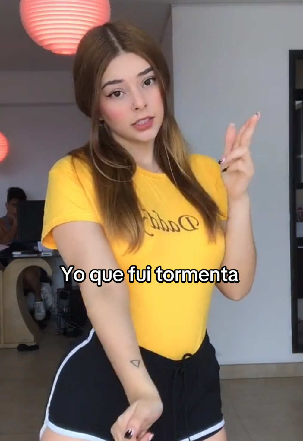 Yarelyly (@yarelyly) - Urlebird