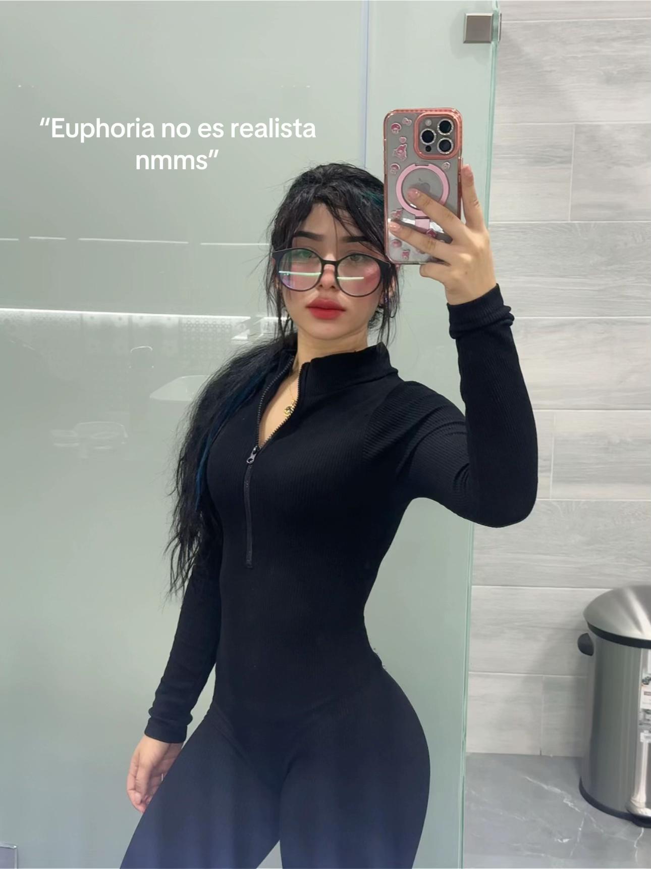 𝕹𝖔𝖗𝖇𝖎𝖘🦋 (@_norbiss) - Urlebird