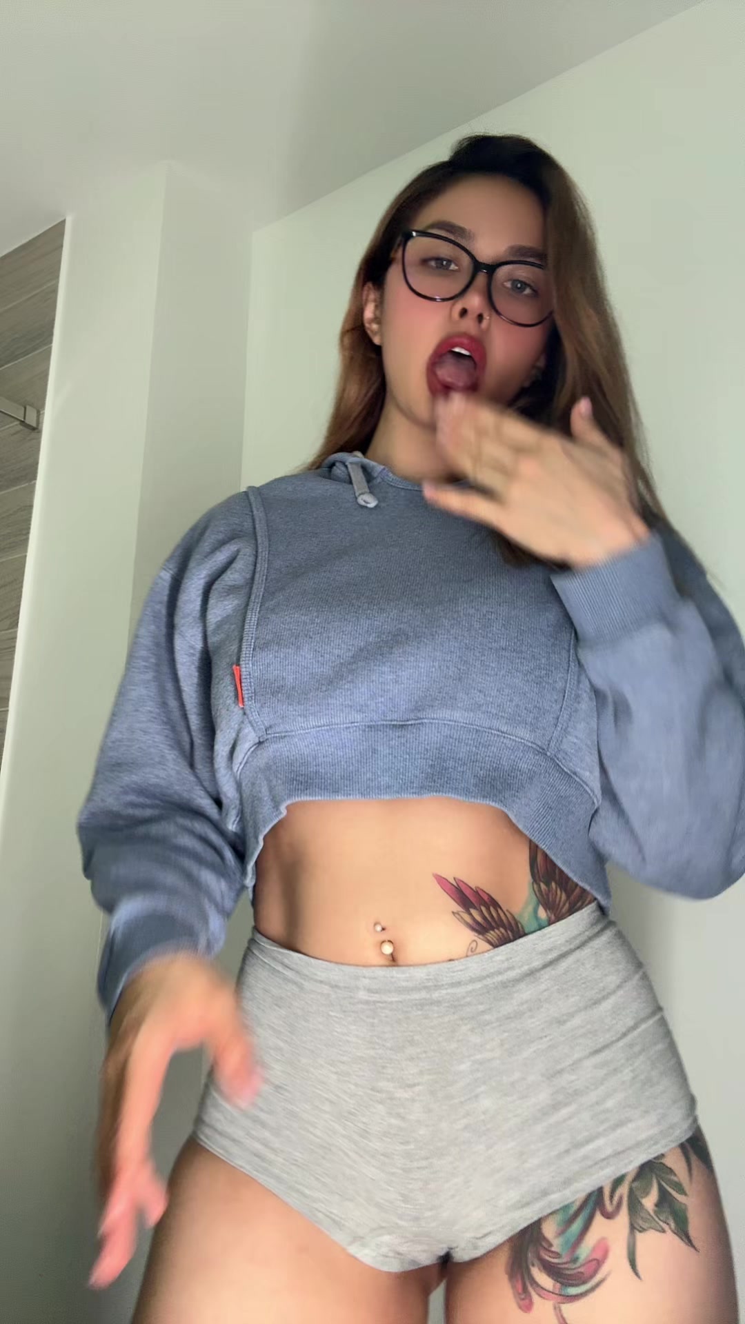 leexlina (@leexlina) - Urlebird