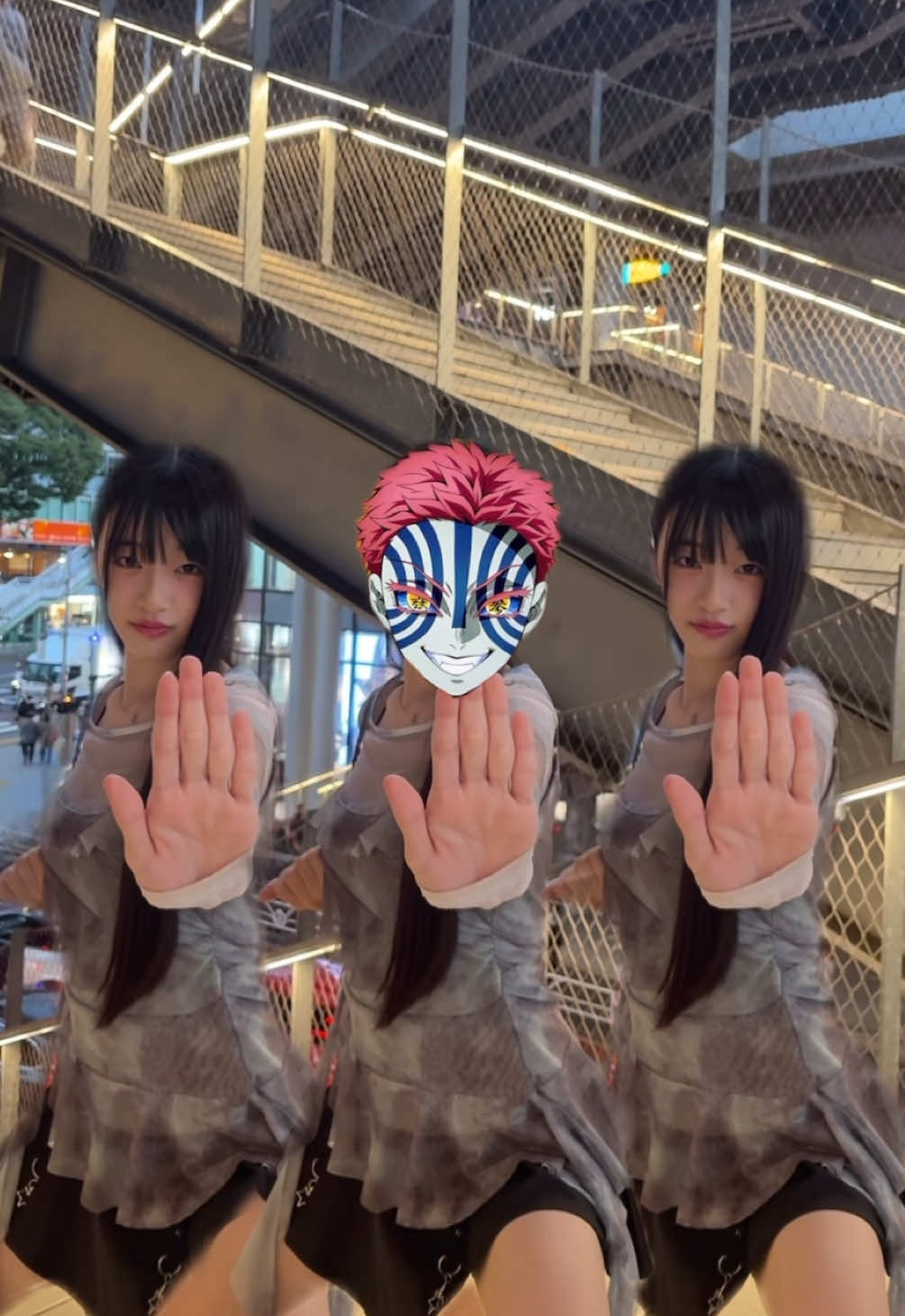 HIKARi (@hikari__cp) - Urlebird