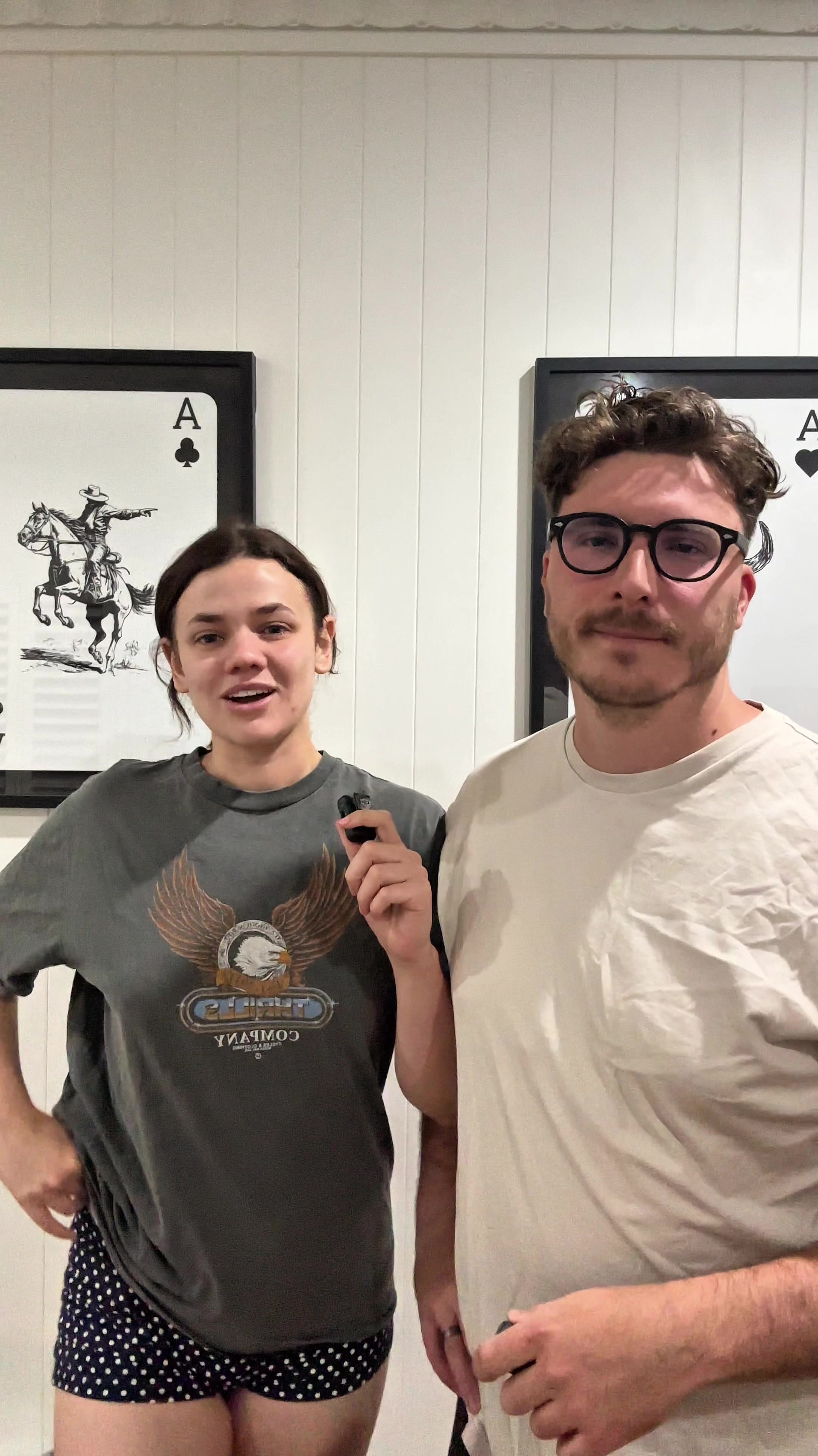 Ben & Jas (@ben_and_jas) - Urlebird