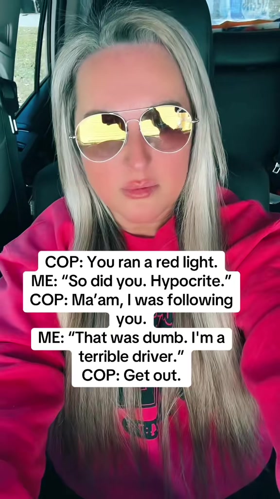 MINDI NICOLE (@mindinicole26) - Urlebird