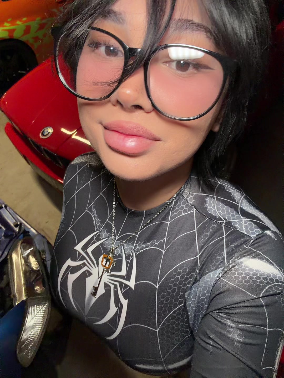 Tommi Ortega (@e30princesss) - Urlebird