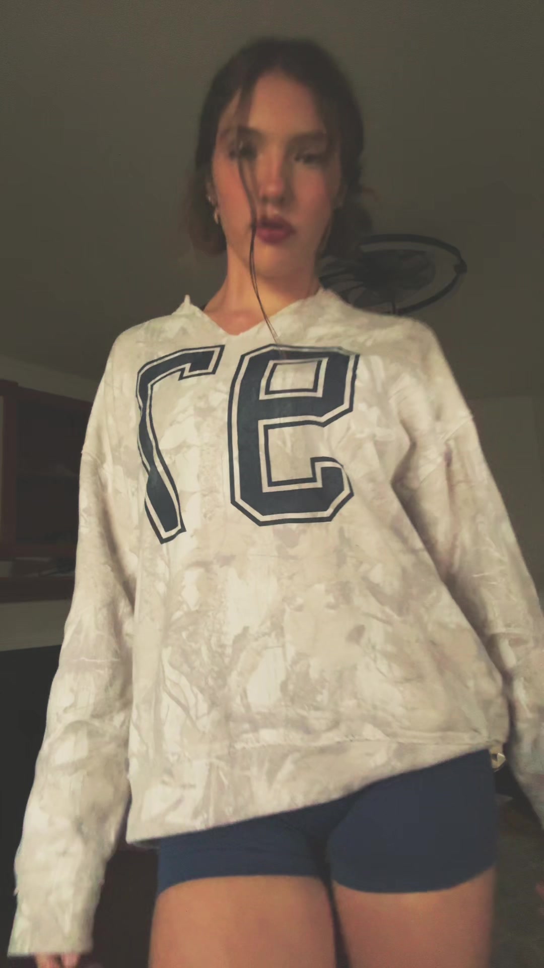 Madeline Mitchell (@madelinemaymitchell) - Urlebird