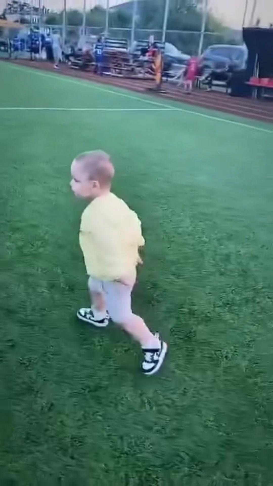 💣🦁Alex Alexx💣🦁 (@alexalexx512) - Urlebird