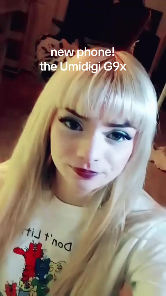 Emma's Myspace (@emmasmyspaceasmr) - Urlebird