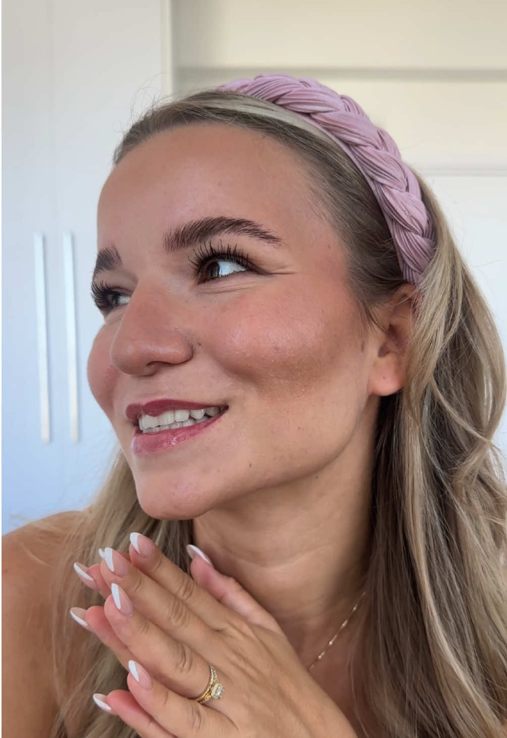 alinaxloves (@alinaxloves) - Urlebird