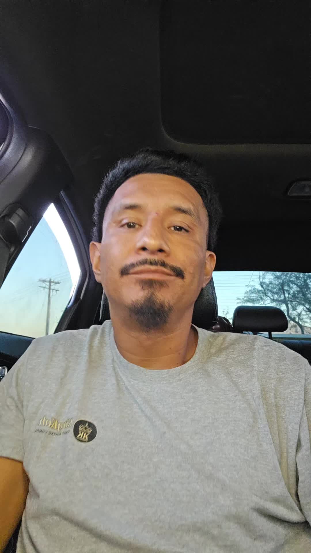 Silly_Unc (@silly_unc) - Urlebird