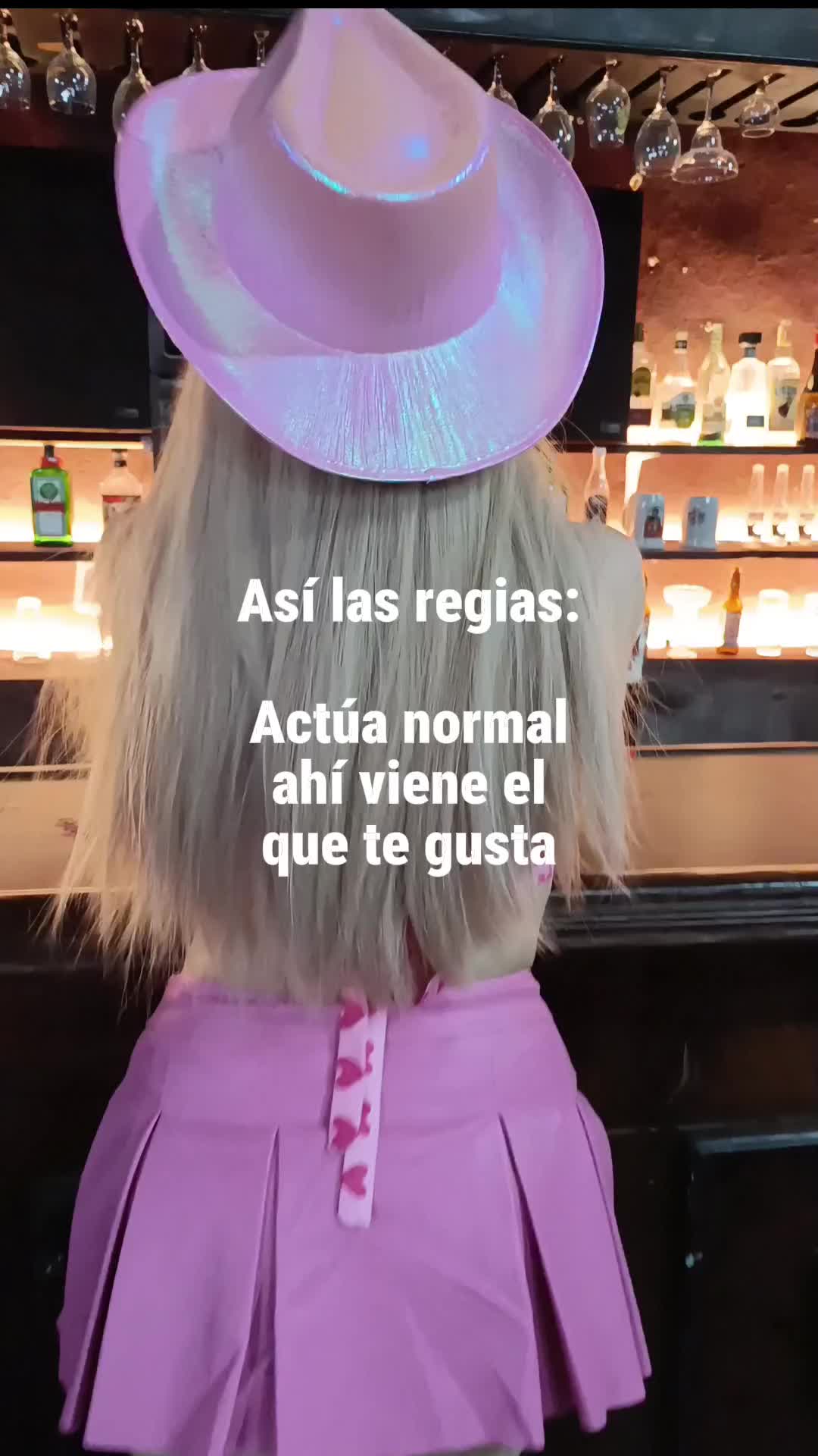 Deni Bunny (@dni.bunny) - Urlebird