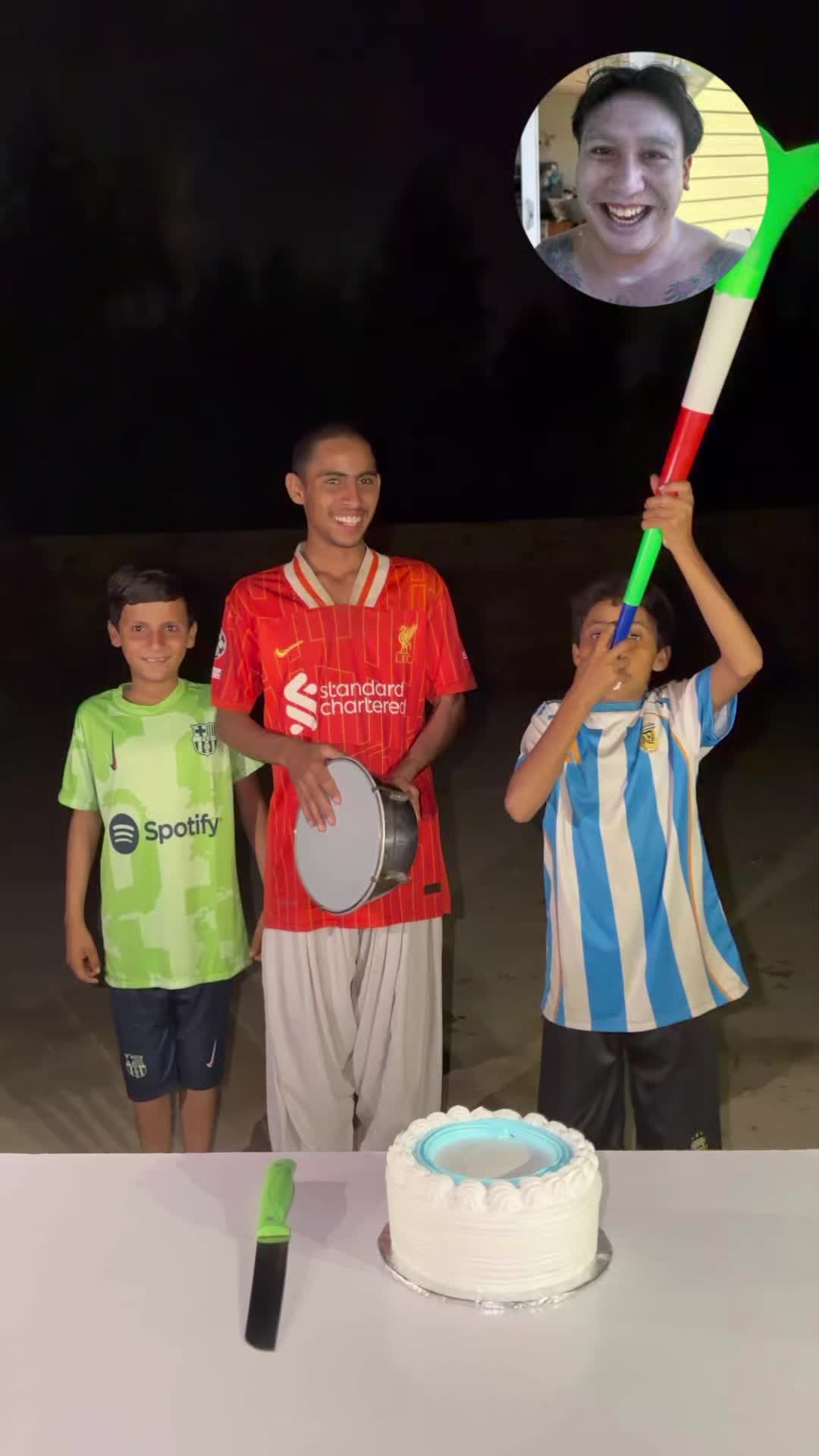 Mr Greedy (@mrgreedy.village) - Urlebird