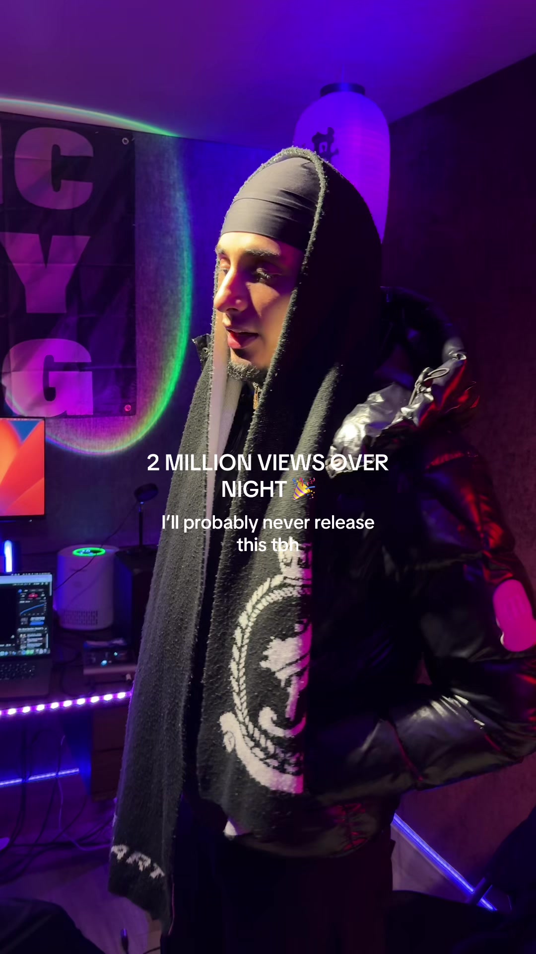 Billy Khan (@billykhanofficial) - Urlebird