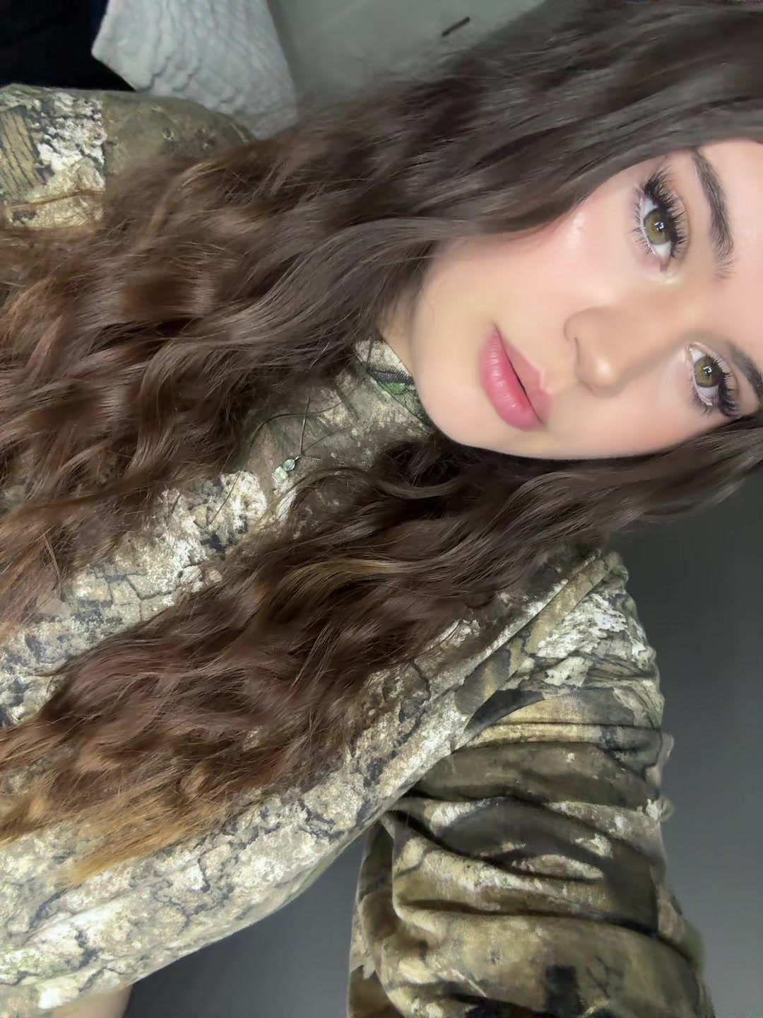 livy_.mae (@livy_.mae) - Urlebird