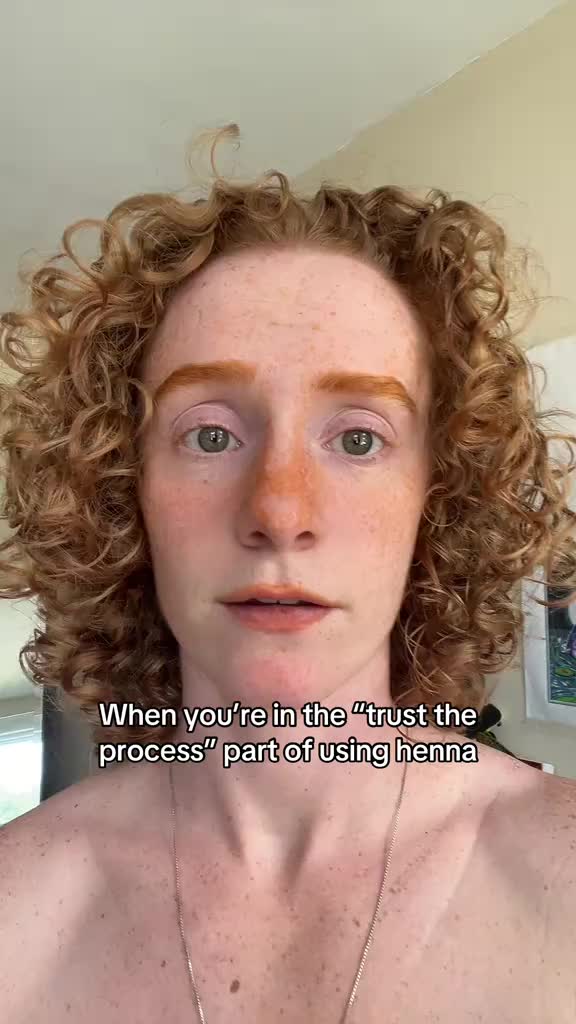 Amy Ginger Hart (@amygingerhart004) - Urlebird