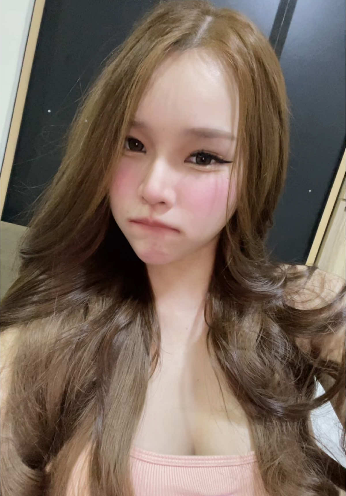 junekanok (@junekanok) - Urlebird